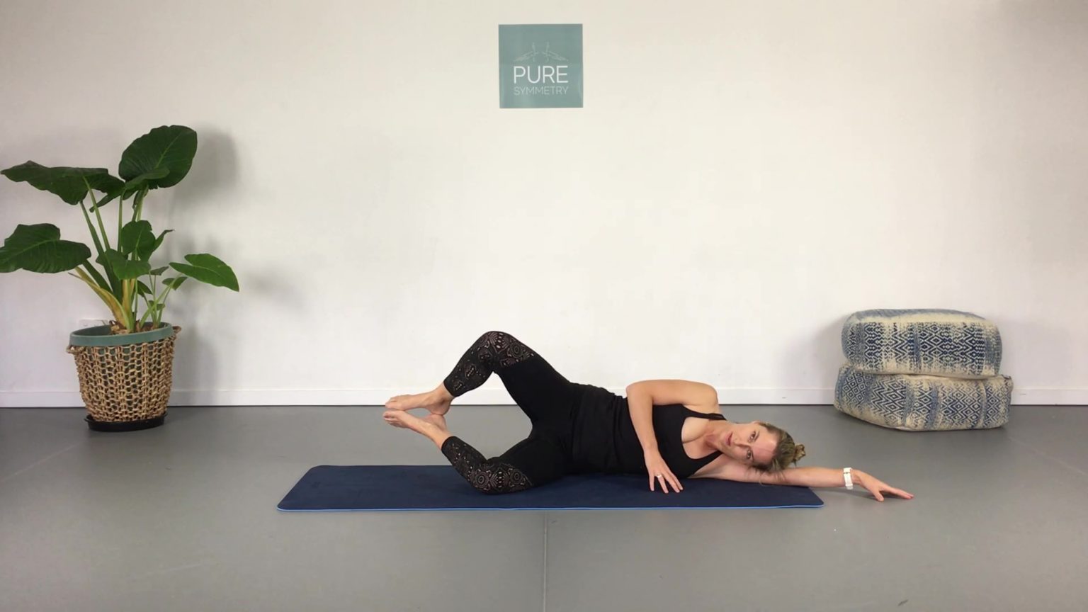 Full Body – class 4 : Pure Symmetry